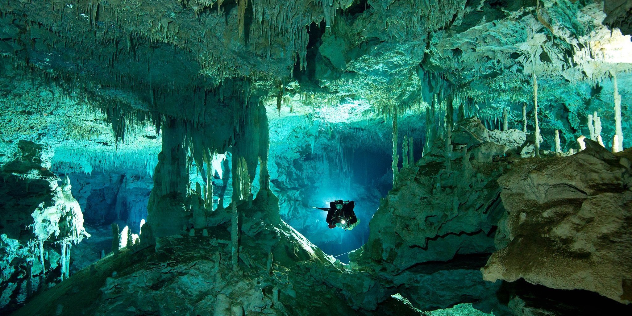 Plongée en cenote au Mexique : et si on éteignait la lumière ? - GObyAVA